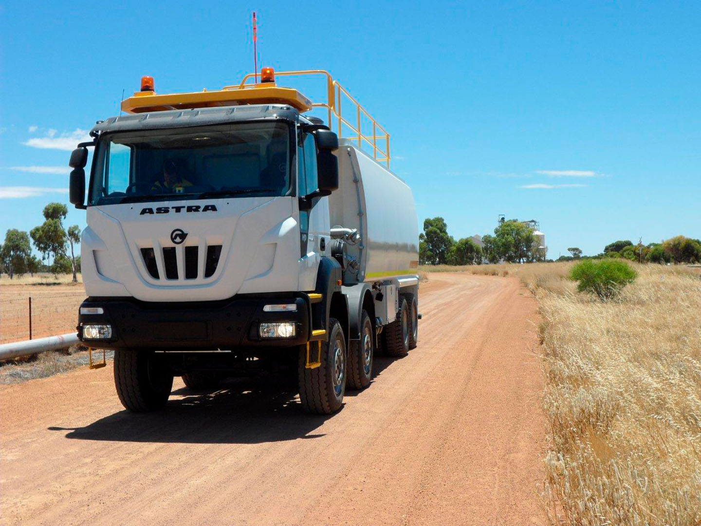 Galerie d'images - Astra Veicoli Industriali S.p.A. - www.astra-trucks.com